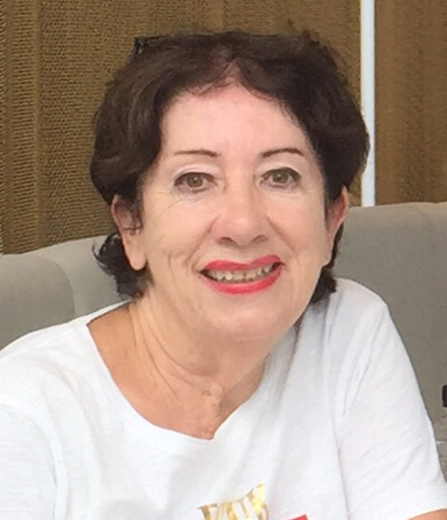 New novel dramatizes family conflicts a la Downton Abbey | OUTER BANKS ...